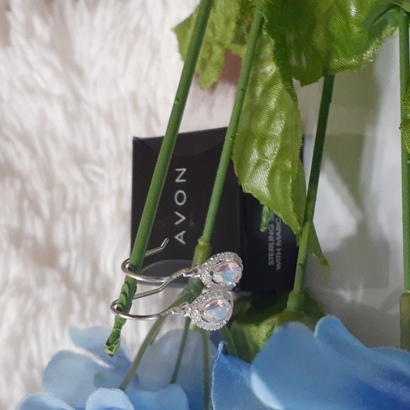 Avon | Jewelry | Sterling Silver 925 Opulent Cz Halo Teardrop Earrings ...